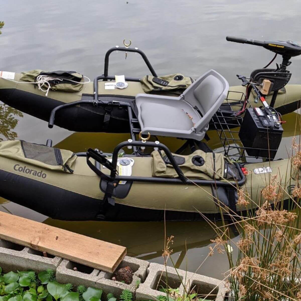 Want The Best Pontoon Kayak? Read On For The Top Options!